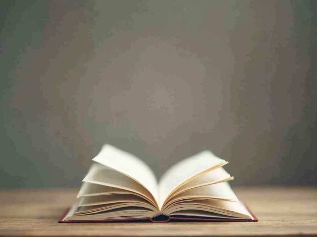 College Textbook Alternatives: Save Hundreds Every Semester - CGH